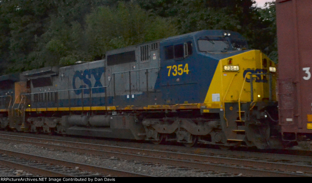 CSX CW40-8 7354 trails on Q438-14